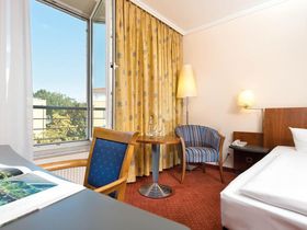 Kurzurlaub wie am Mittelmeer in der Premium SPA Havel-Therme | 3 Tage ...